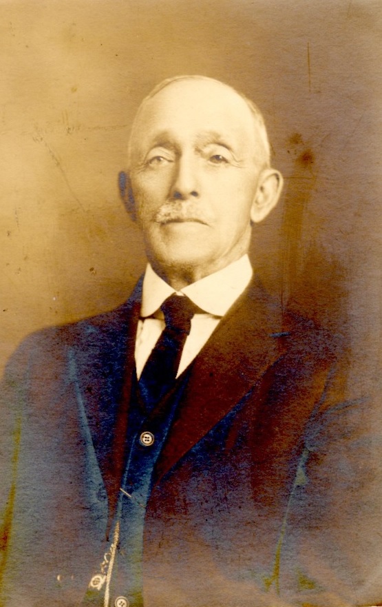 Milton Mills Merchant Luther B. Roberts (1845-1933) – Milton Observer